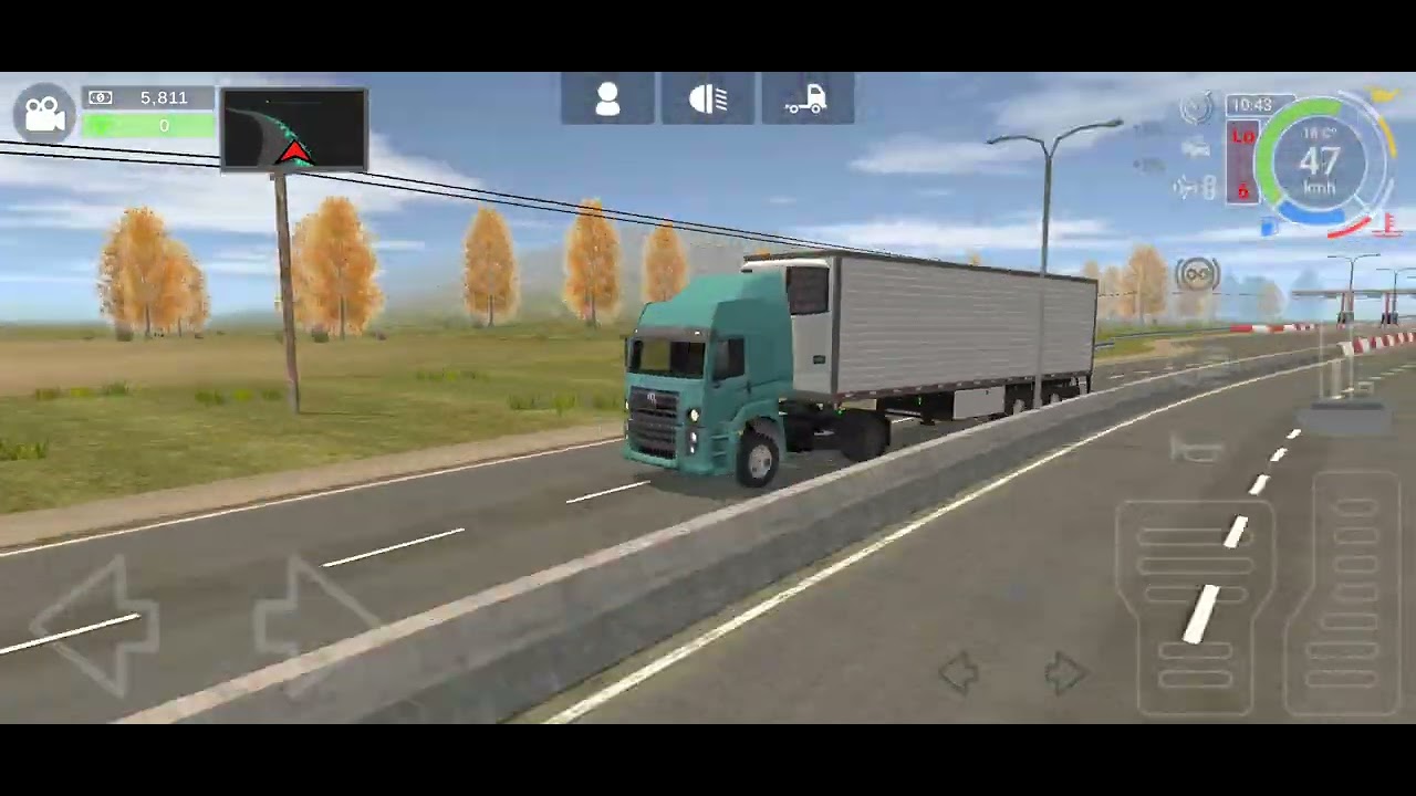 LIGHT BLUE TRUCK WITH LARGE CARGO WITH LIGHT TRAFFIC - YouTube