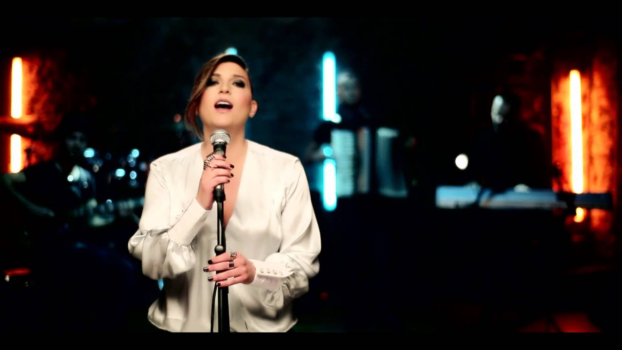Selin Atasoy, Öğren Gel teaser2 - YouTube