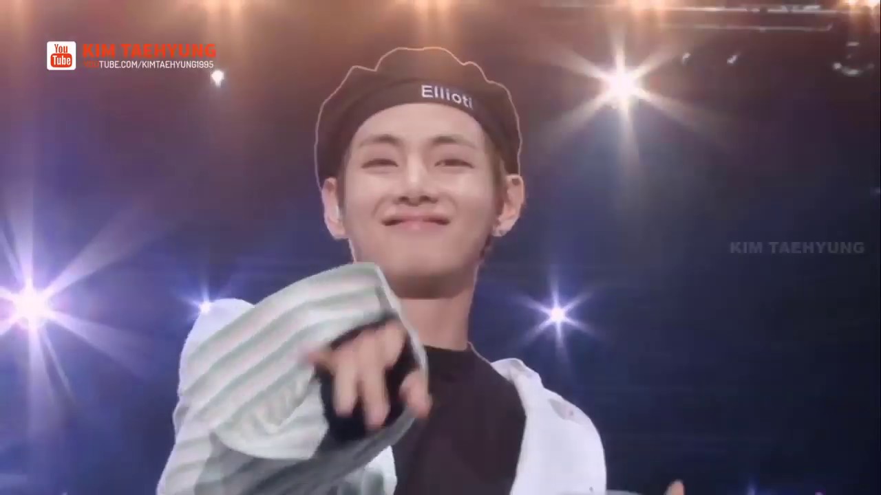 BTS V 방탄소년단 cute and funny moments. Kim taehyung - YouTube