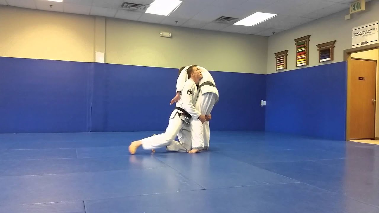 Low double leg - YouTube