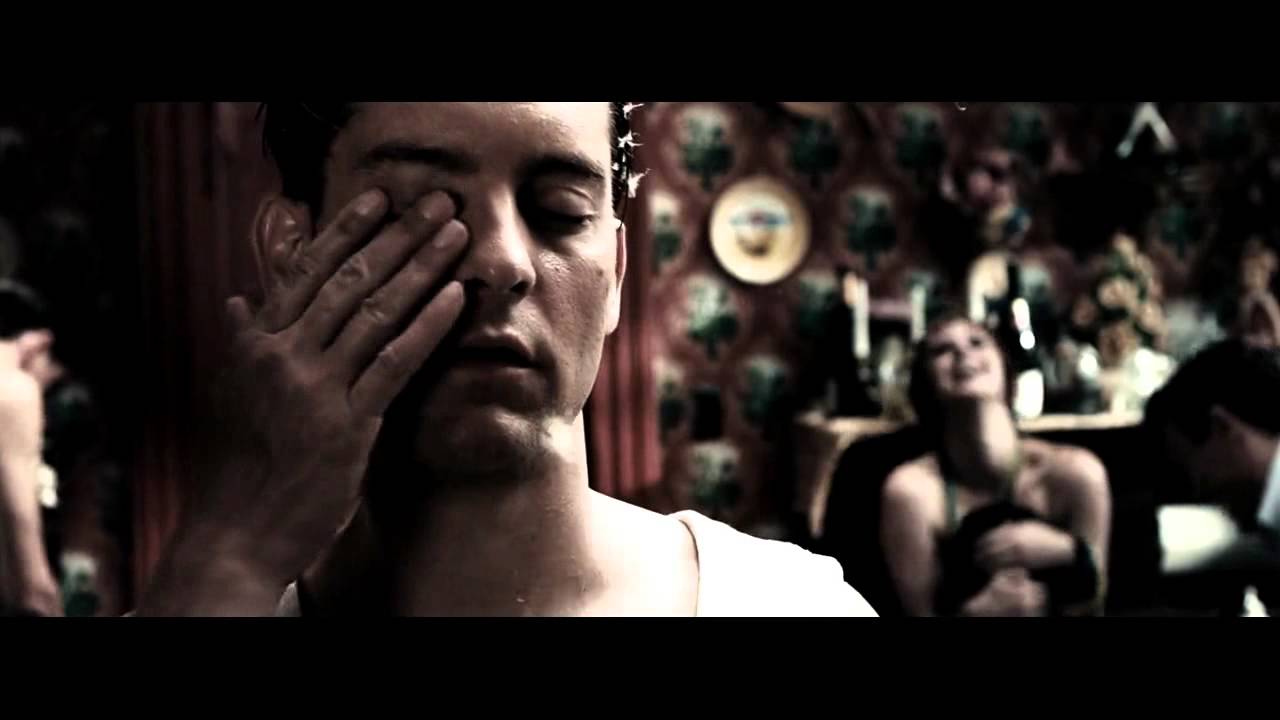 Swimming Pools (The Great Gatsby) - YouTube