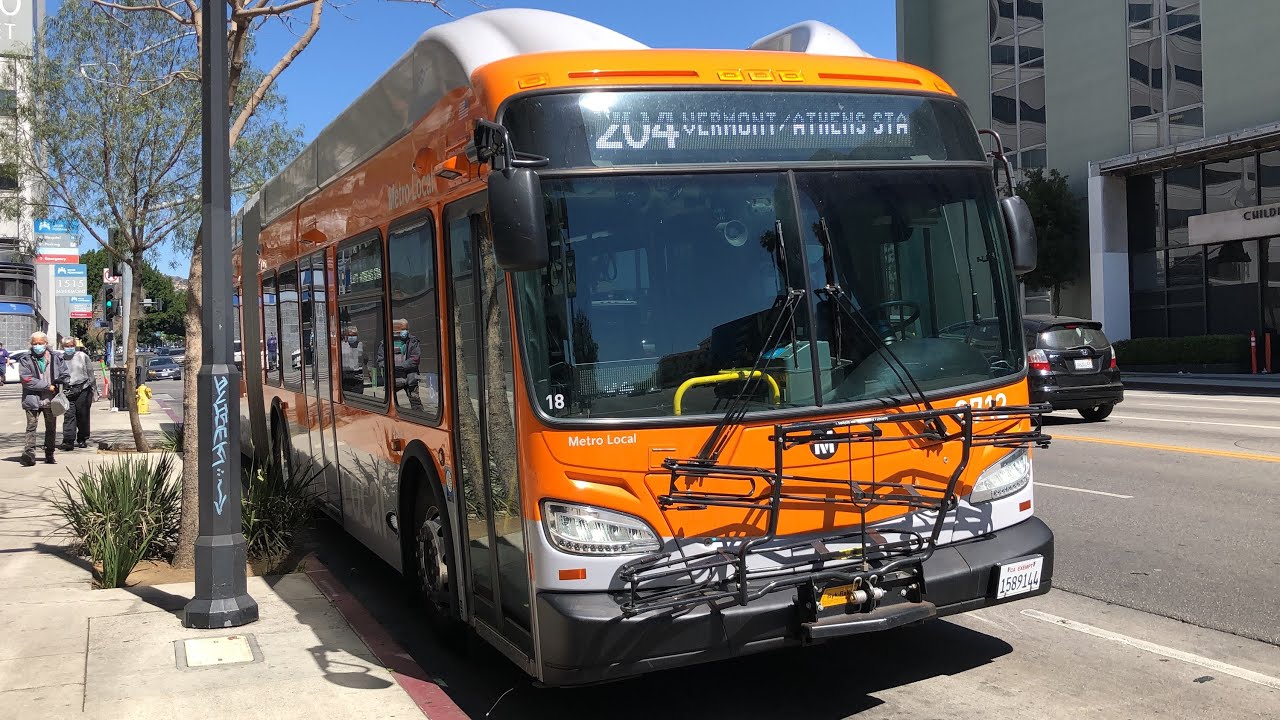 LACMTA 2019 New Flyer XN60 #8712 - YouTube