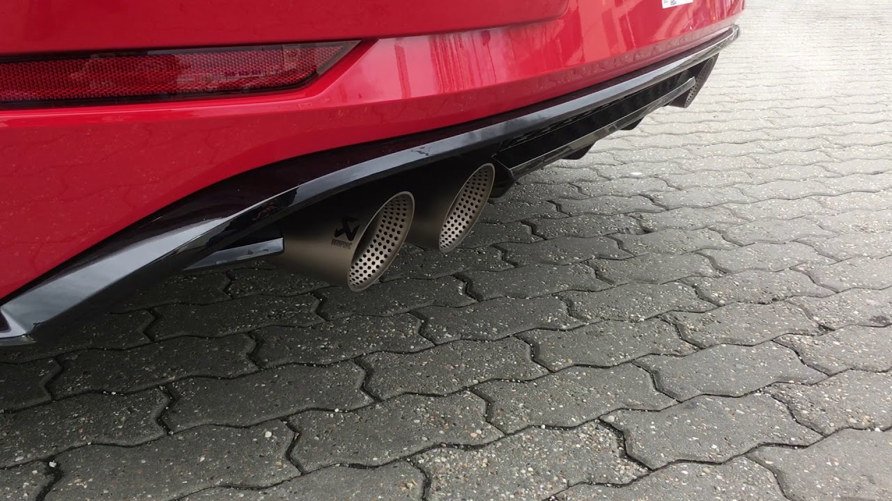 Volkswagen Golf R Akrapovic exhaust - YouTube