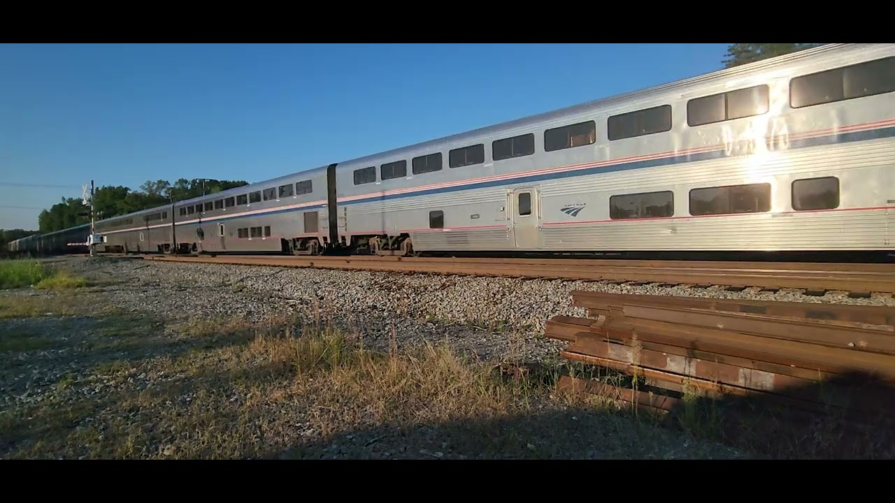 Amtrak 53 Auto train through Fredericksburg VA. 9/2/2023 - YouTube