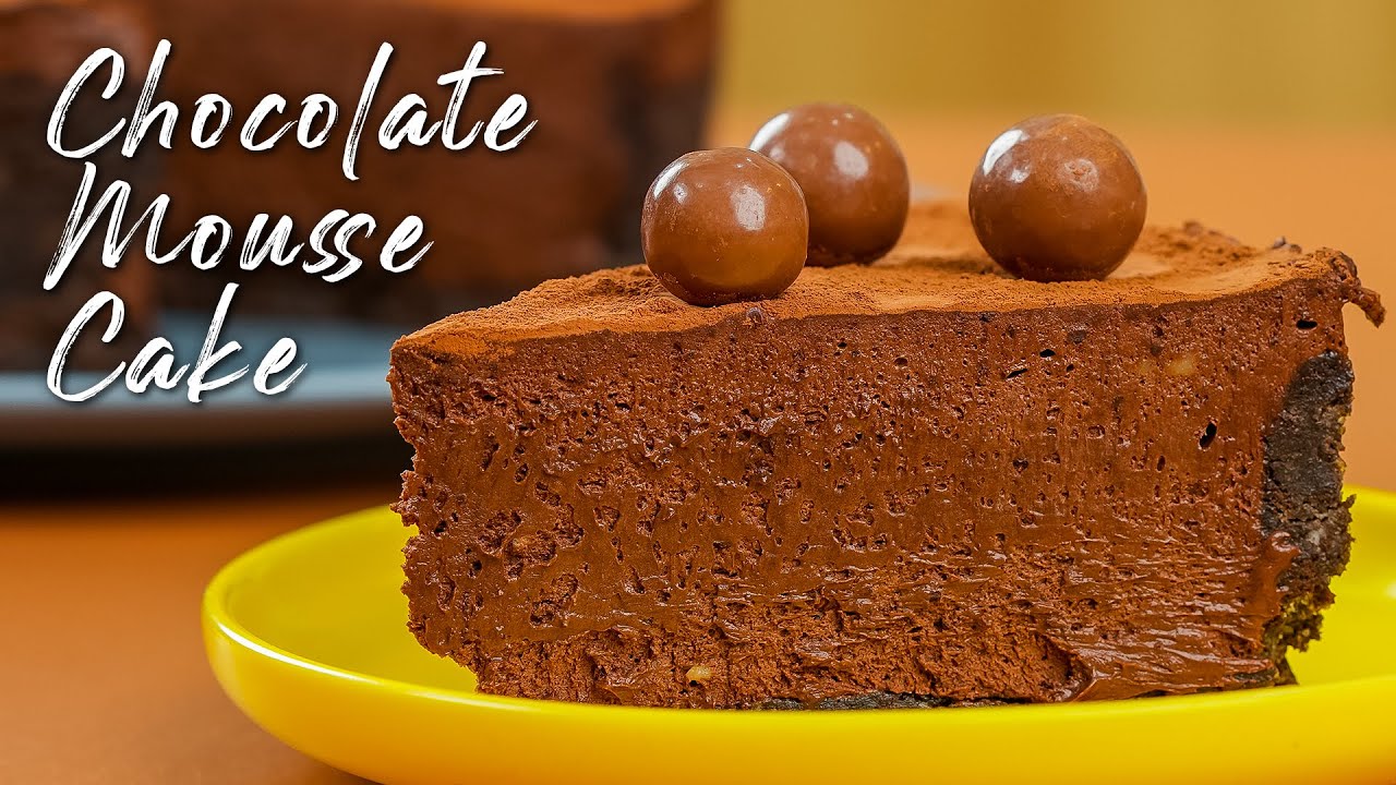 CHOCOLATE MOUSSE CAKE | Baking Simpol - YouTube