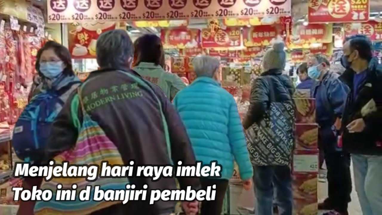 Rela Antri Untuk Membeli Keperluan Hari Raya Imlek 2023 - YouTube