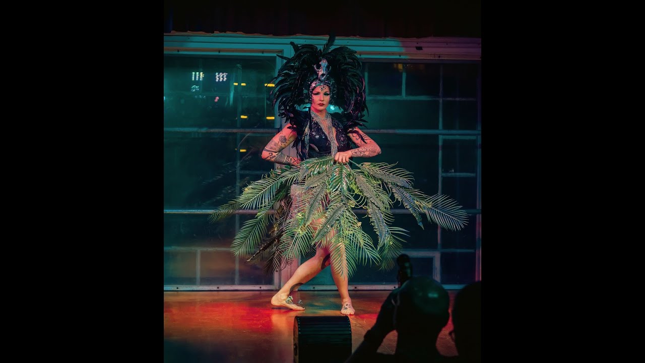 Peruvian Belly Dance Luma Jaguar Yanapuma and Mama Quilla - YouTube