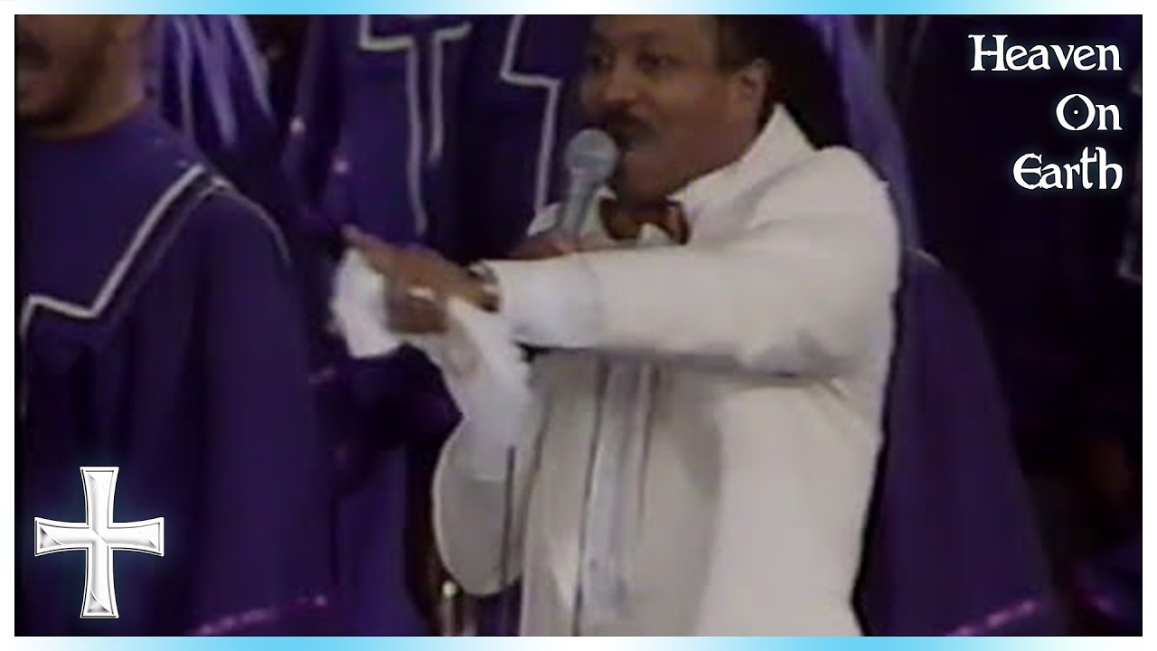 Hope In God - Dr. Jonathan Greer and the Cathedral Of Faith Choir - YouTube