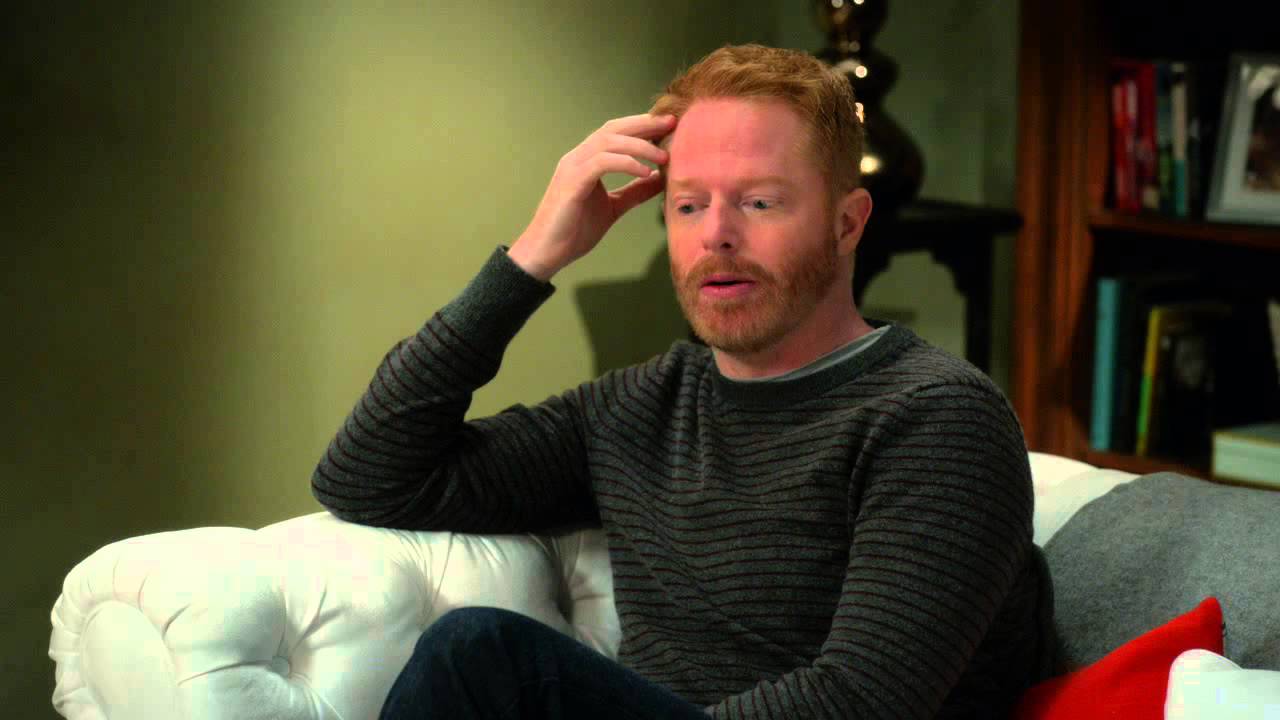 Modern Family - Fizbo and Lizbo - YouTube