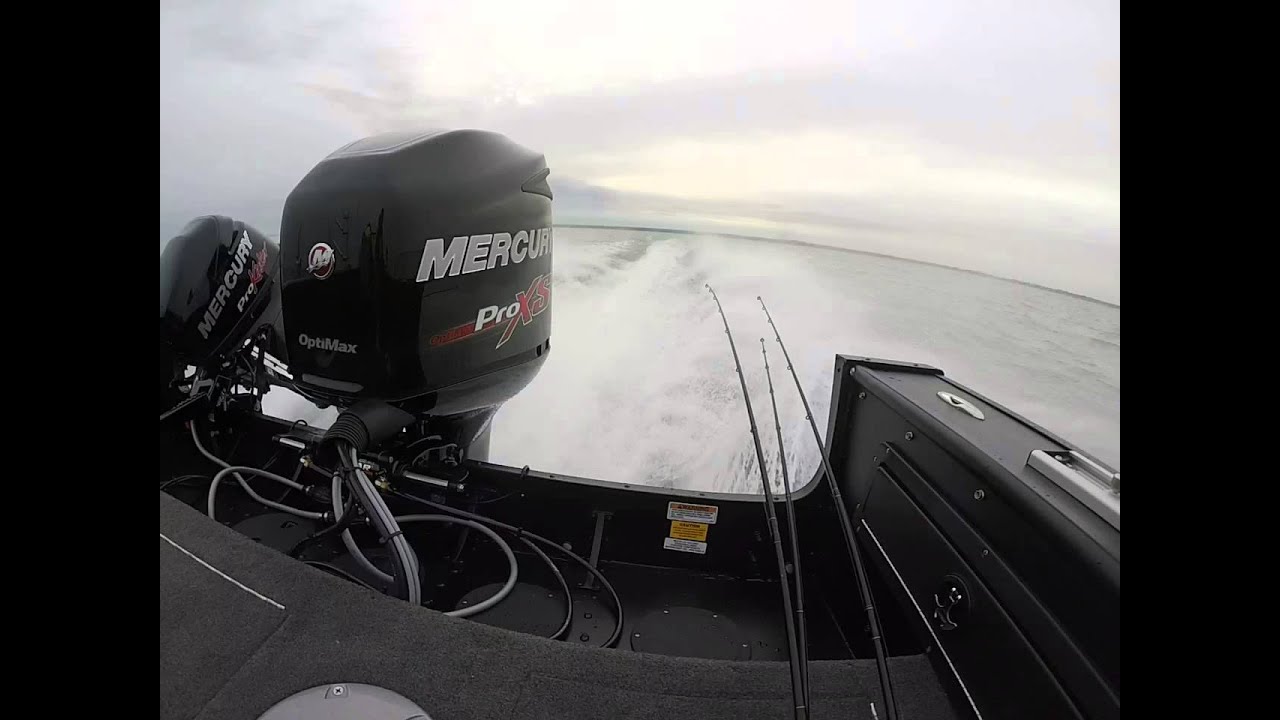 Mercury 250 Pro Xs - YouTube