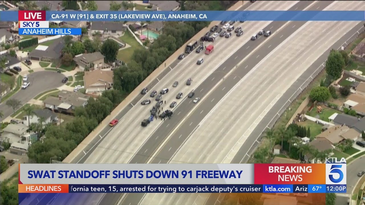 Hourslong standoff closes the 91 Freeway in Orange County - YouTube