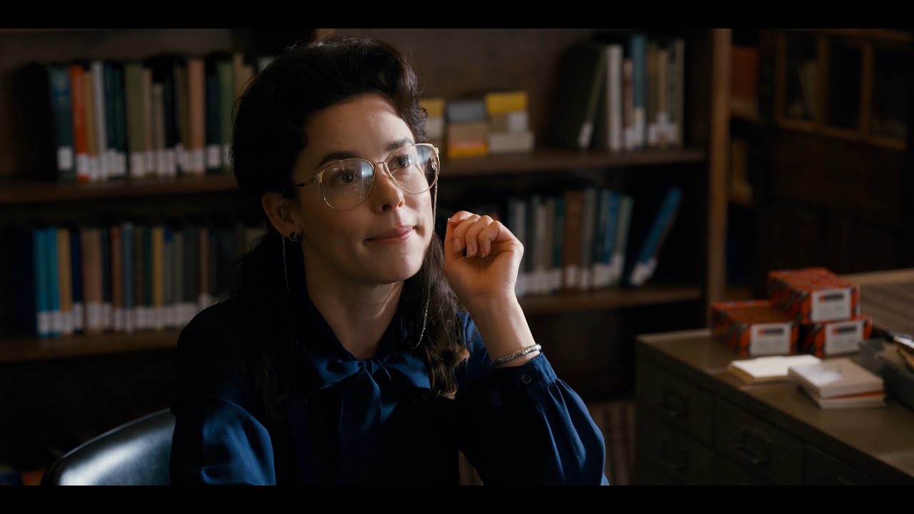 The librarian. Stranger Things s1e2, s1e3, s5e6. - YouTube