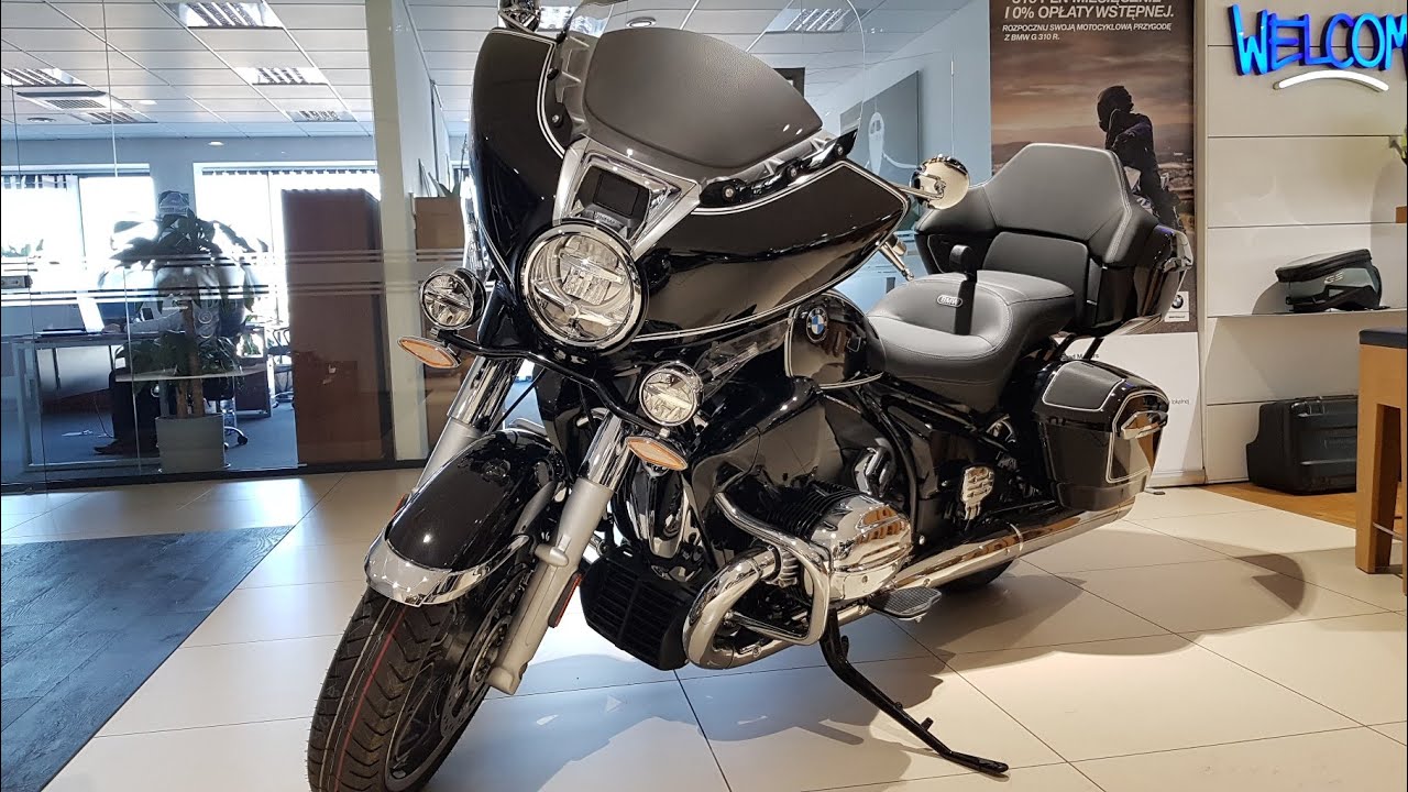 NEW! BMW R 18 Transcontinental Motorcycle Up-Close - YouTube