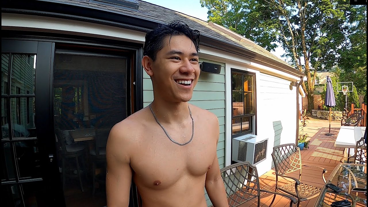 A Summer Pool Day - YouTube