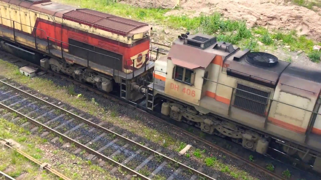 ONCF DH 359 + DH 406 à la gare d’Oujda - YouTube