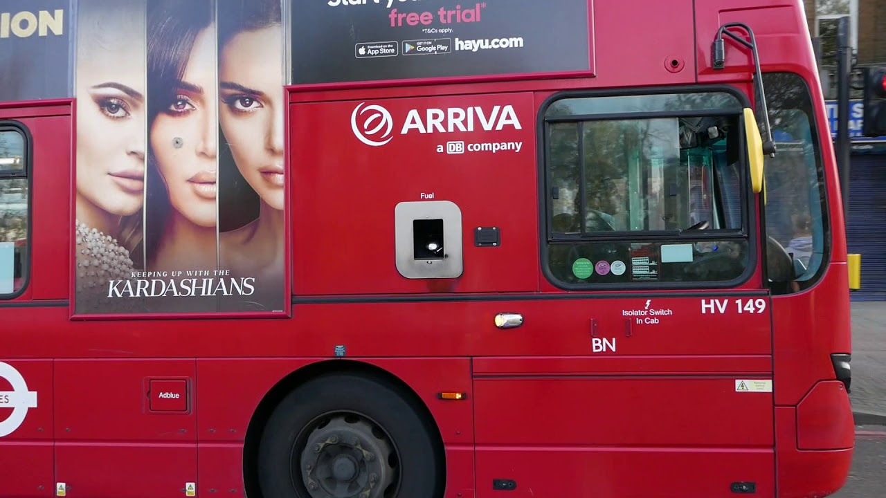 London Buses at work Clapham Common 07th November 2020 - YouTube