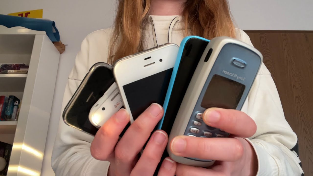 ASMR | Fast tapping on old phones (no talking) - YouTube