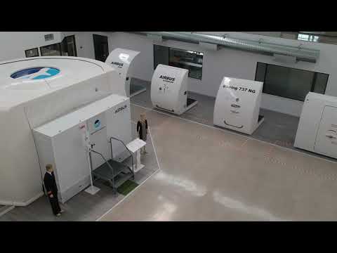 A320 FTD Level 1 Simulator in Aerodynamics Academy - YouTube