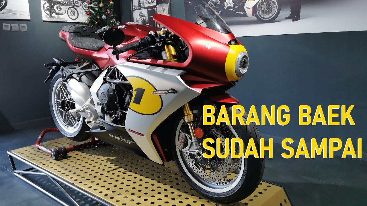Mat Moto Sebenar Dengan MV Agusta Superveloce Ago - YouTube