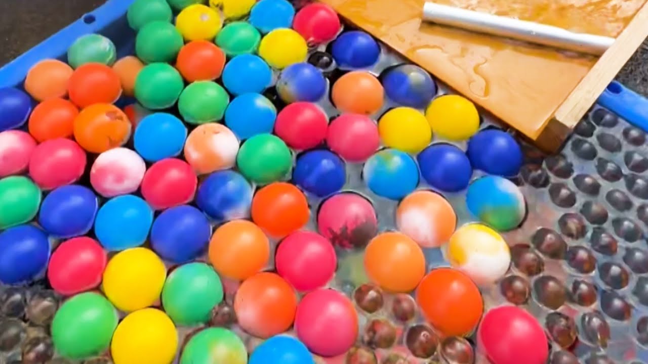 Marble run ☆ Handmade wooden slope rain gutter & colorful billiard ball ...
