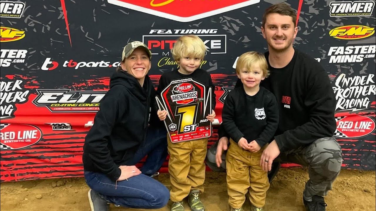 Easton's First Race! - YouTube