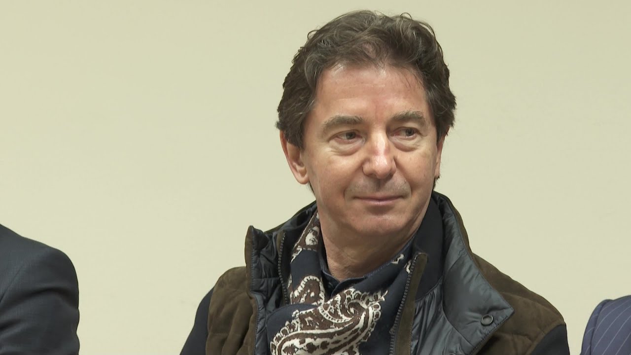 Митрев седна на обвинителна клупа блокирани сметките на неговата клиника Youtube