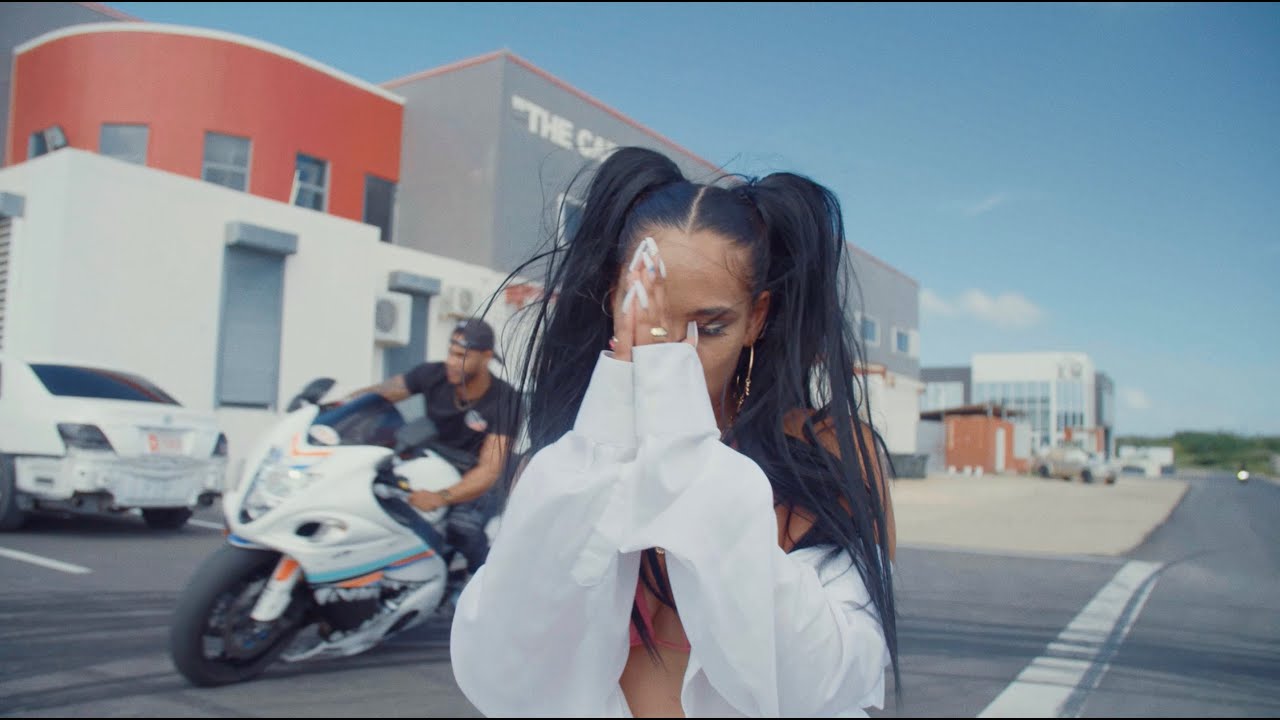 Zanillya - Alive (Official Music Video) - YouTube