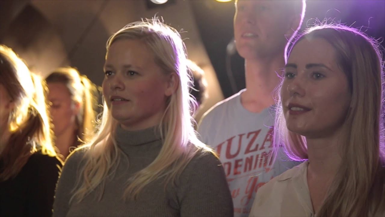 FOF Pop-kor v. Mette Mikkelsen - YouTube