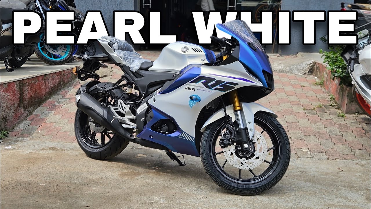 Yamaha R15 all new colour METALLIC PEARL WHITE.. - YouTube