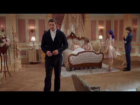 Hades awakes Audrey Descendants 3 scene