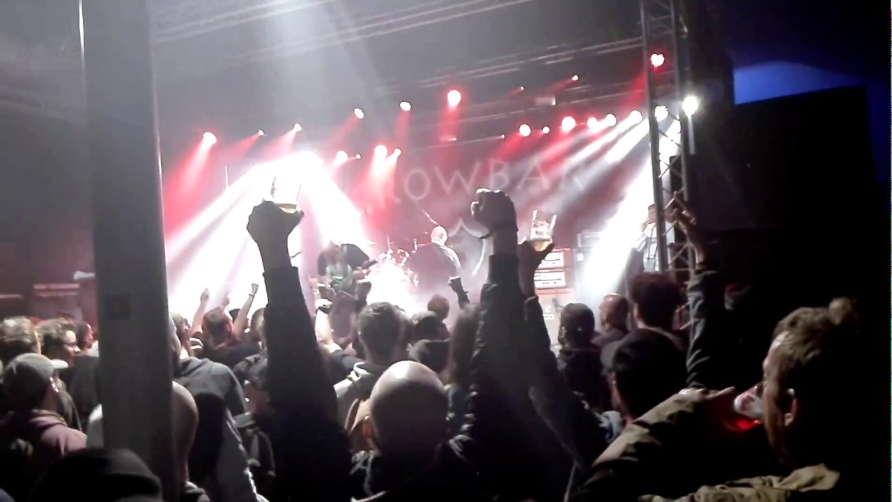 Crowbar - Planets Collide (Ieperfest 2017) - YouTube