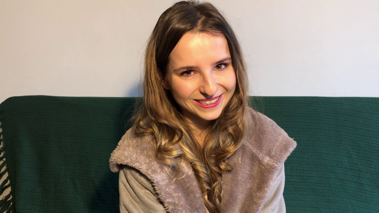 Agata Pisiewicz, scenka komediowa - YouTube