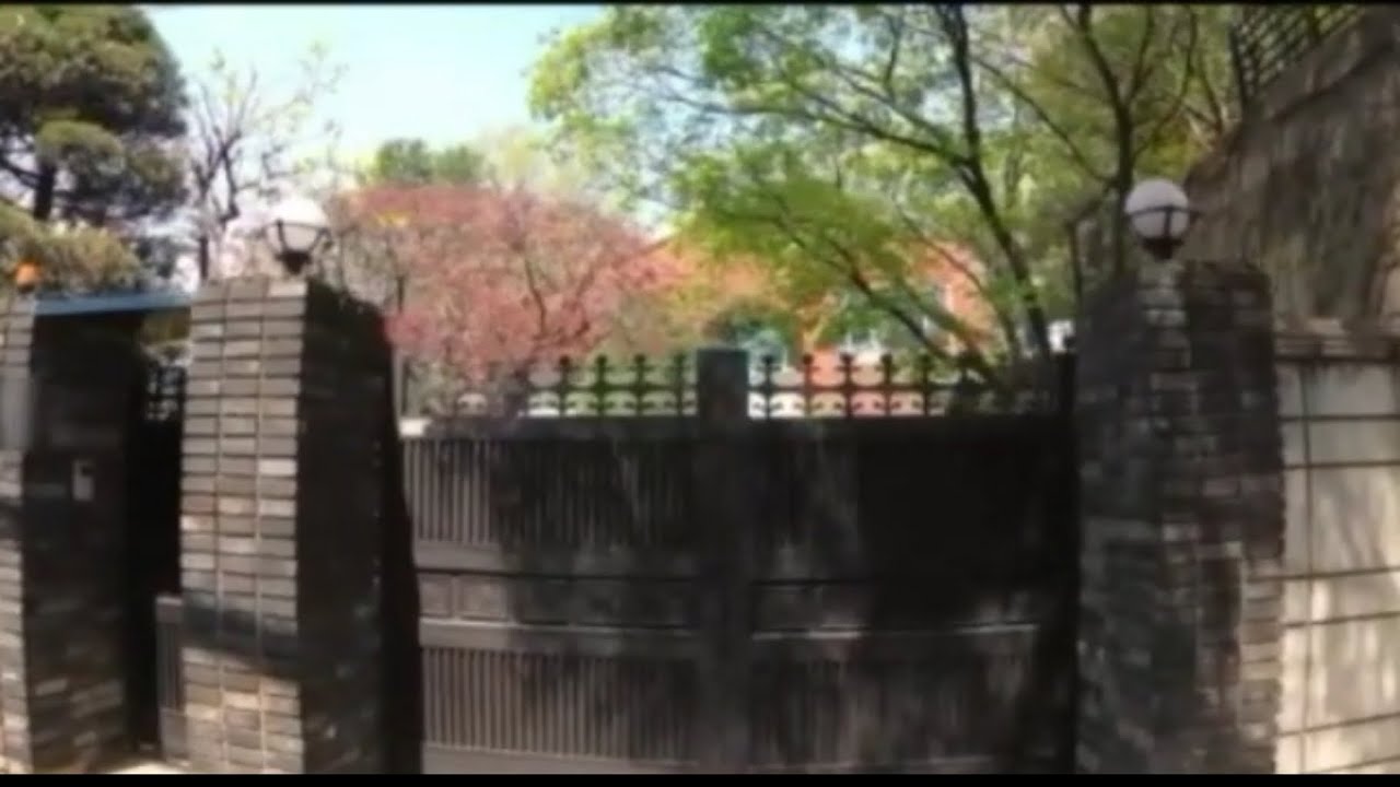 BTS Jungkook Mansion in Itaewon, Samsung Town - YouTube