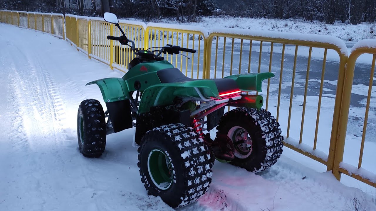 Kawasaki KEF KLF LAKOTA 300 Sport Upalanie Na Śniegu - YouTube