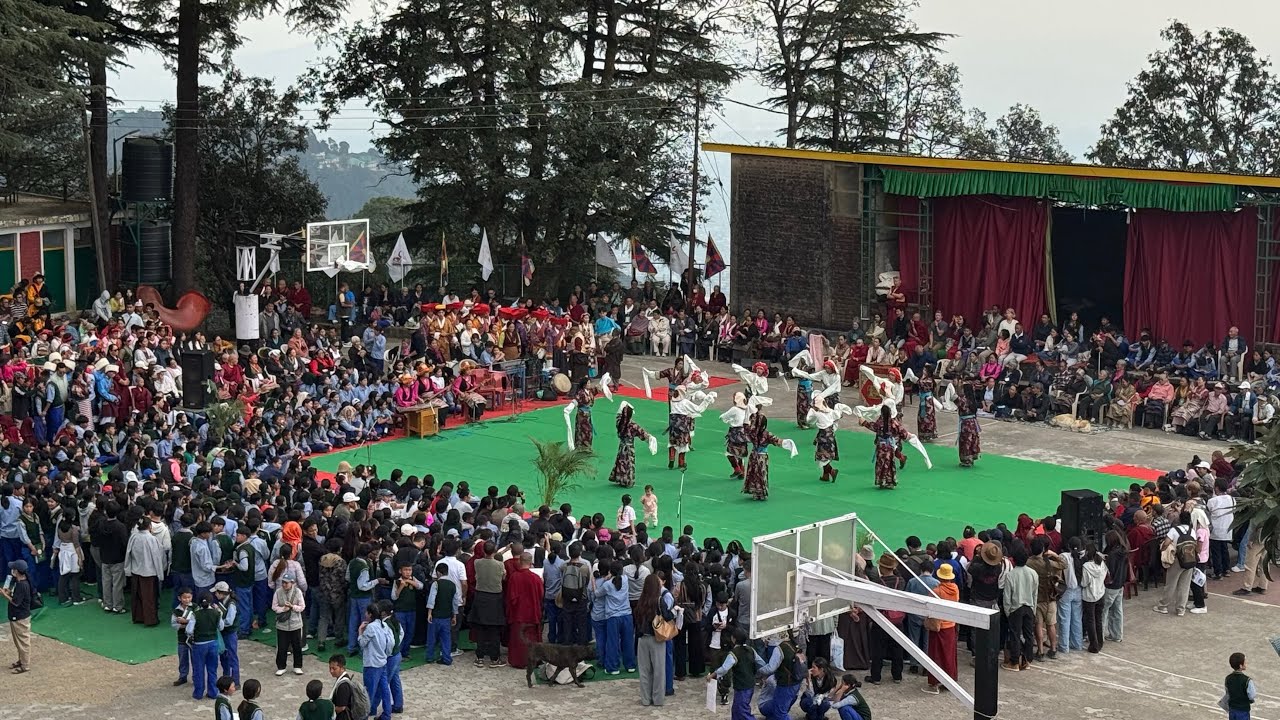 Toe-Shey Druk- La | འཁྲབ་གཞས་བྲུག་ལ།| TCV Day School, McLeod | 65th ...