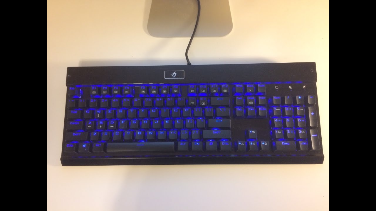 EagleTec KG010 Mechanical Keyboard Review - YouTube