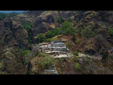 El Tepozteco Pyramid in Morelos (Drone flight in Mexico)