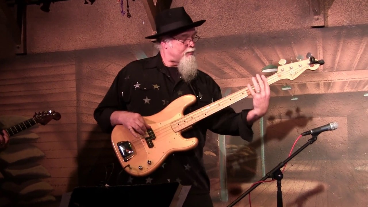 Chad Watson - bass solo 2017-02-21 The Coffee Gallery Backstage ...