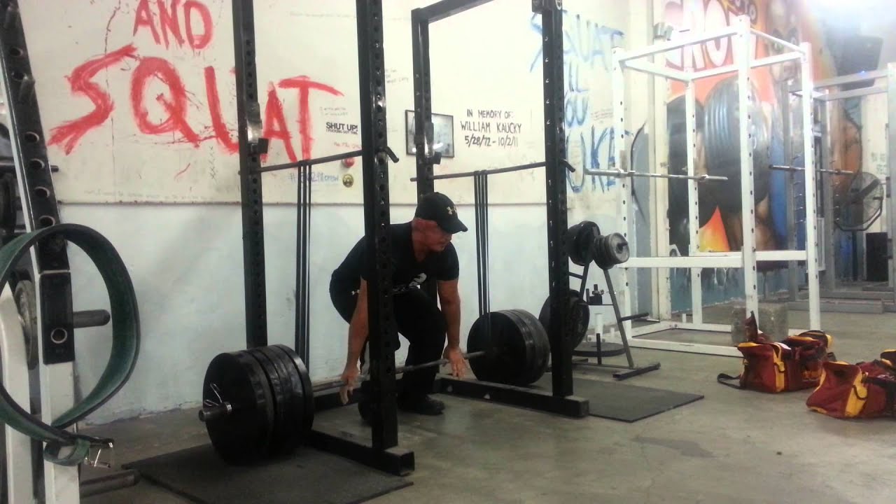Tony Novak band deadlift 585x10 - YouTube