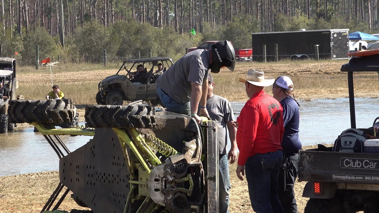 Side by Side Barrel Racing: Mud Wheelers Gone Wild 2022 - YouTube