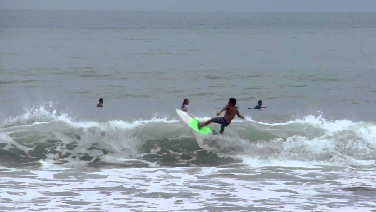 jason torres surfing backyard bar contest - YouTube