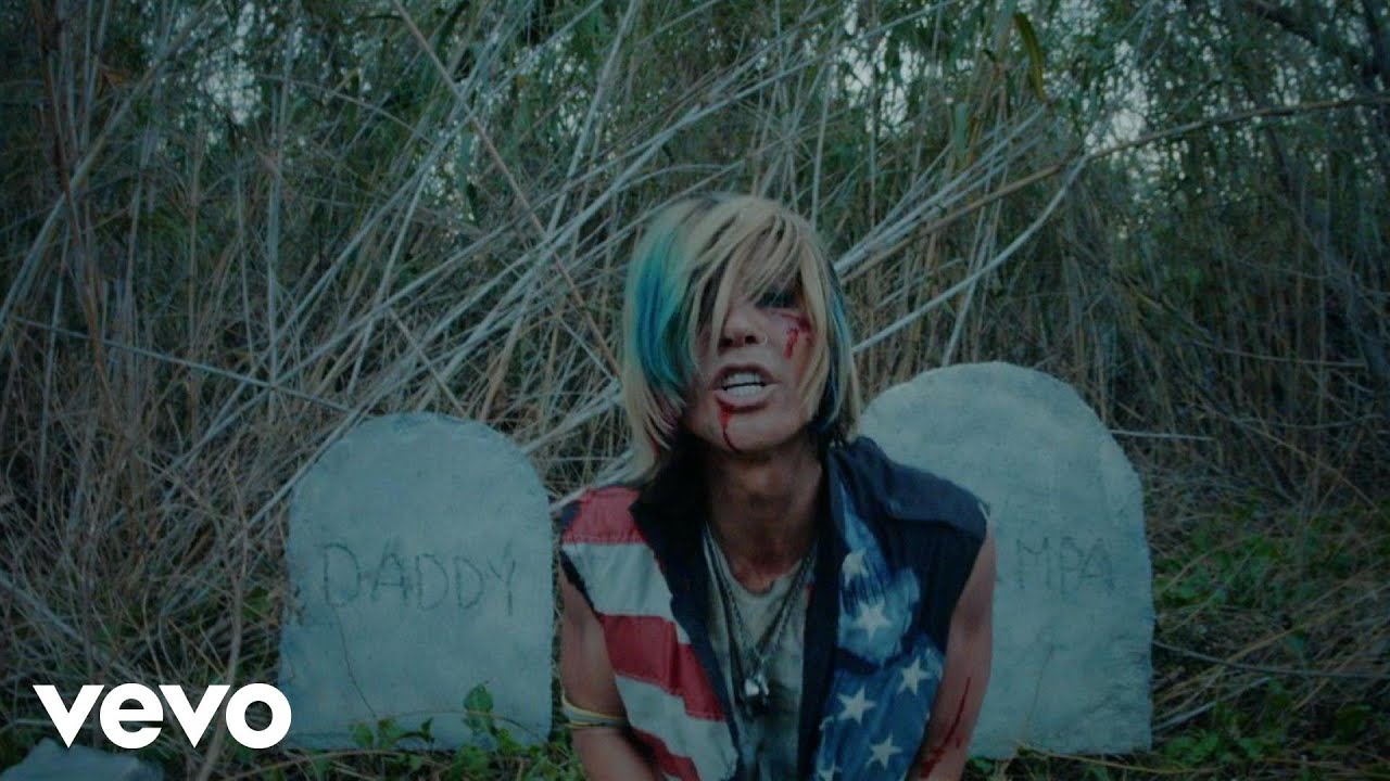 Ian Erix - Time Machine (GRAFFITI ON MY HEART; Part 2/4) - YouTube