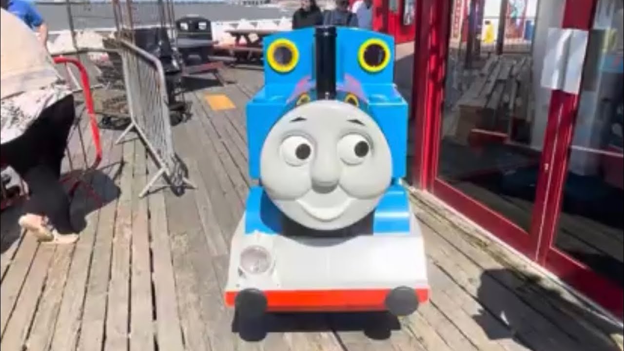 RG Mitchell Big Thomas The Tank Engine Kiddie Ride (STAMAR Board) - YouTube