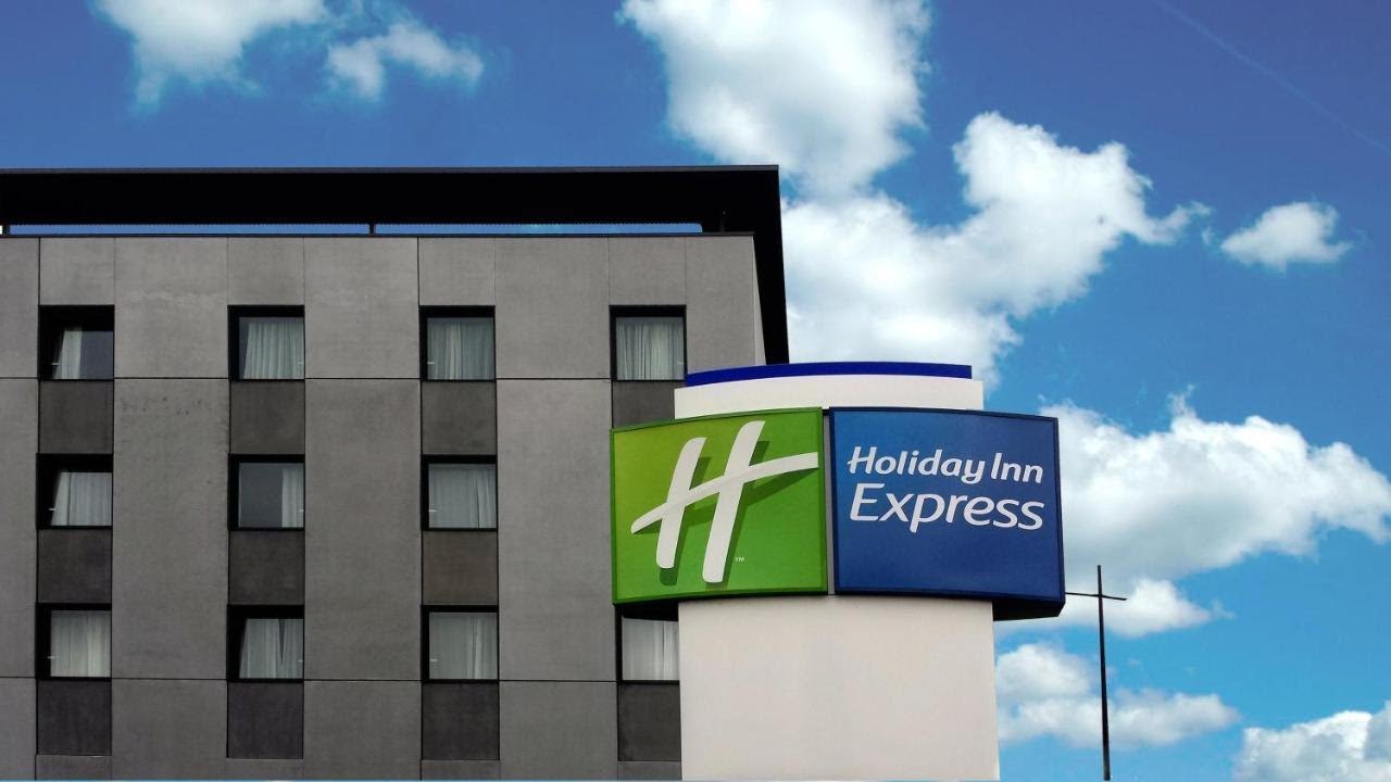 Holiday Inn Express Bilbao Airport, an IHG Hotel, Derio, Spain - YouTube