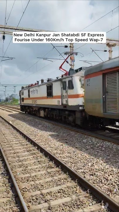 New Delhi Kanpur Jan Shatabdi SF Express Fourise Under 160Km/h Top Speed Wap-7 #shorts - YouTube