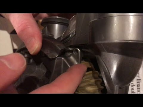 Replace changeover valve (P/N 922625-03) on Dyson DC40 - YouTube