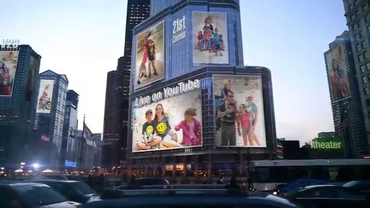 City Ads on Buildings [שלטי חוצות על בניינים] - YouTube