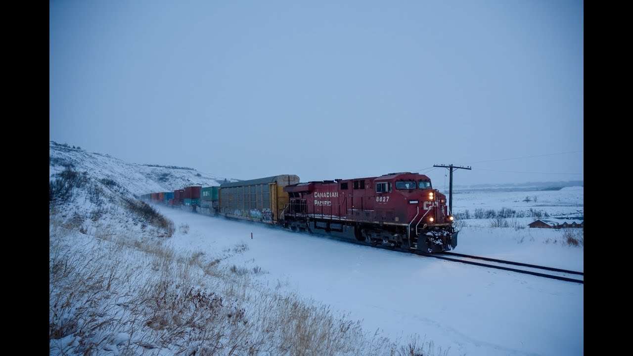 TVR Rail Spotting HD: CP 113 west at Cochrane east AB - YouTube
