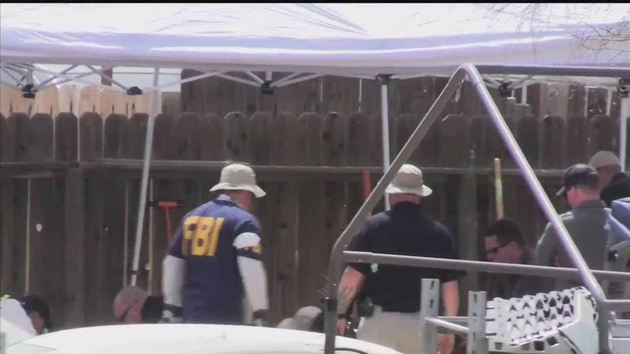 FBI, police investigation in California City - YouTube