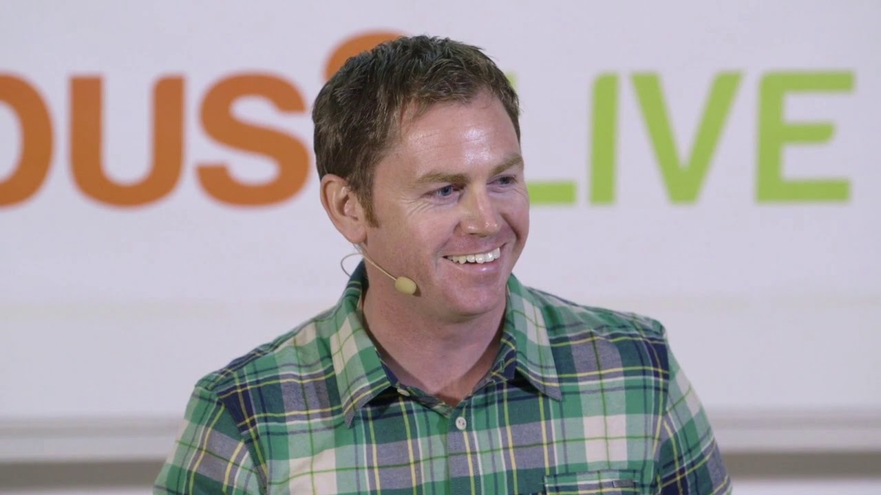 Dreambus LIVE - Kenneth Madden - YouTube